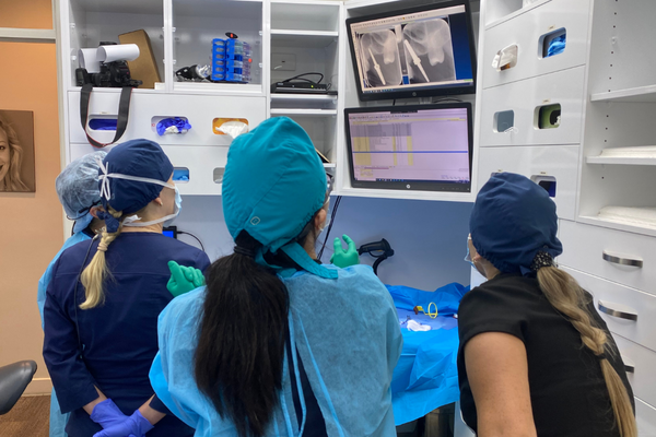 Modern Implantology: 5 Dental Procedures To Master