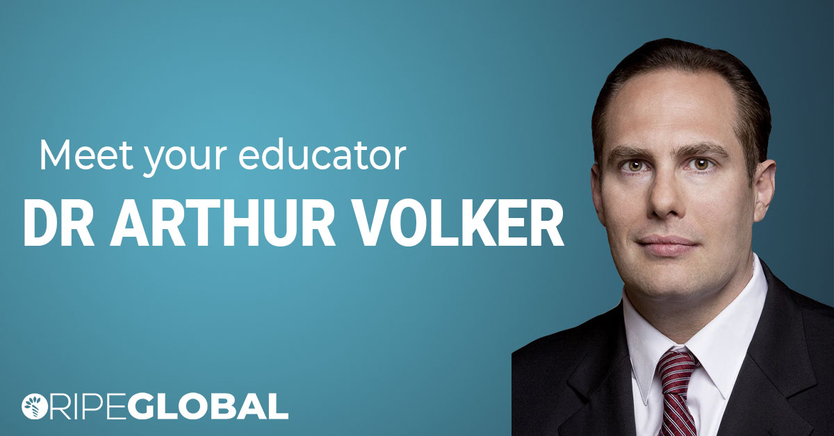 Master Dentist Arthur Volker